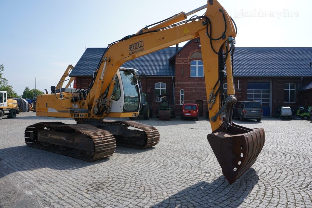 Liebherr R 900 C bager guseničar