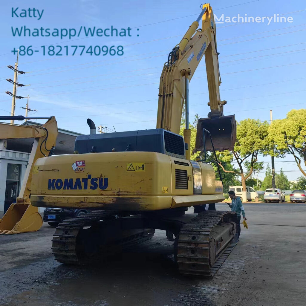 Komatsu PC450-8 bager guseničar