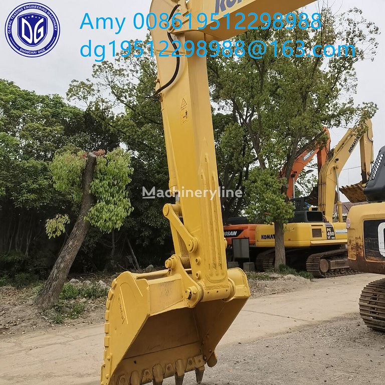 Komatsu PC220-7 bager guseničar