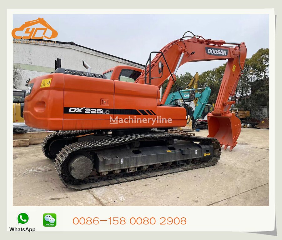 Doosan DX225LC bager guseničar