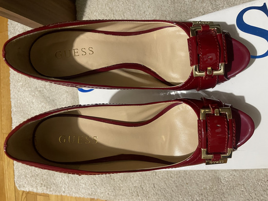 Guess by Marciano stikle