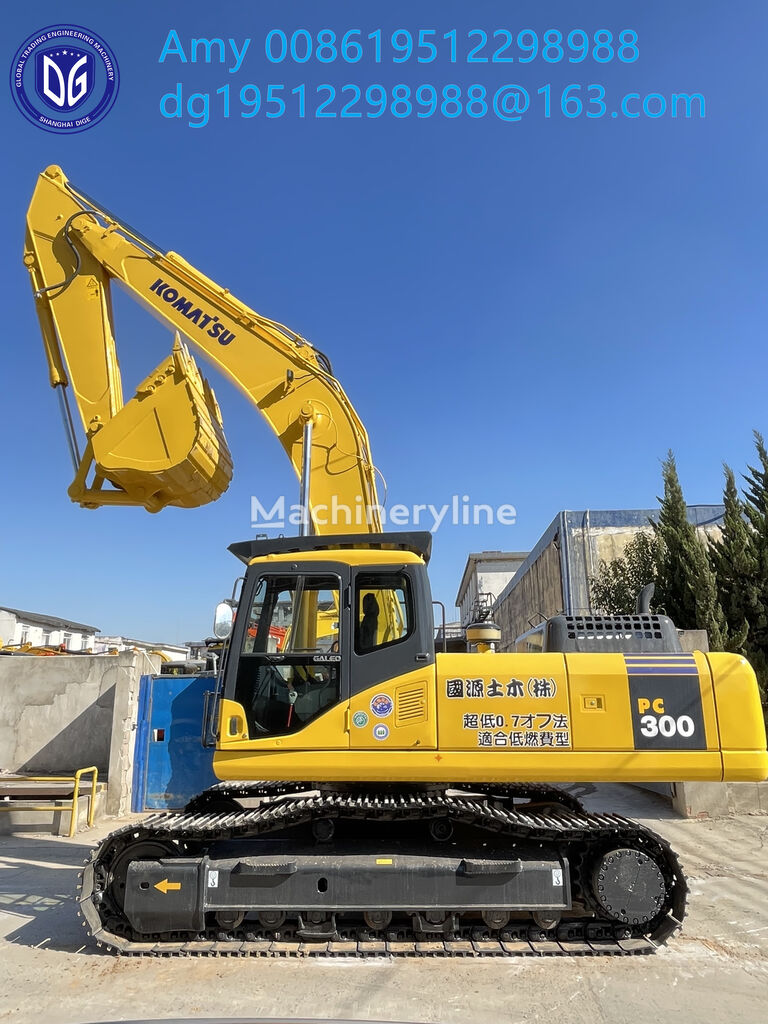 Komatsu PC300-7 bager guseničar