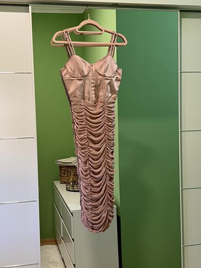 Zara korset haljina