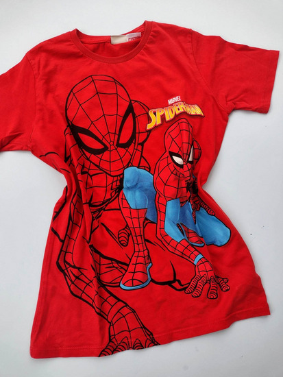 Spiderman majica vel 8-9