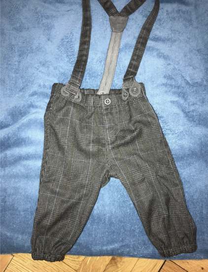 Benetton pantalone na tregere od 4-7 mes