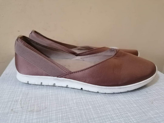 STEVEN by Steve Madden 40/25,5