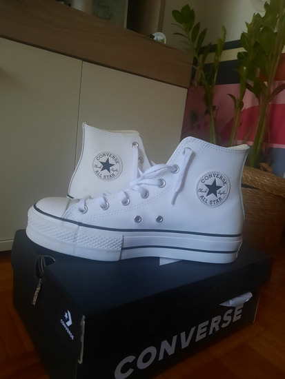 Converse starke AKCIJA 8000