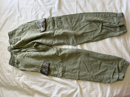 Benetton pantalone vel.140cm