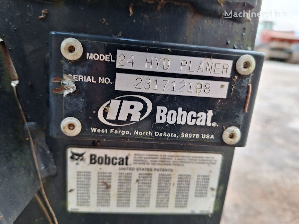 Bobcat S185 mini utovarivač