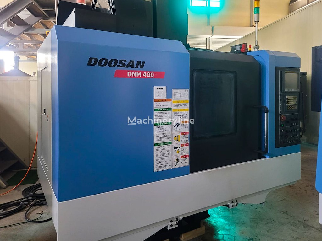 Doosan DNM 400 obradni centar