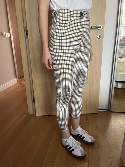 Zara pantalone