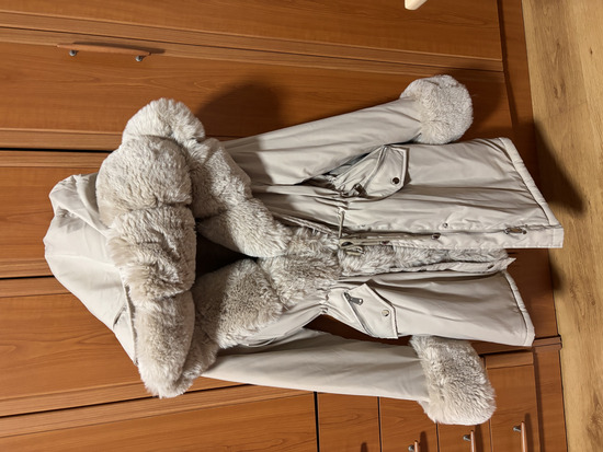 Zimska jakna sa krznom 4500 snižena