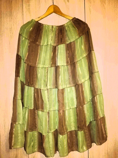 Zelena midi vintage suknja