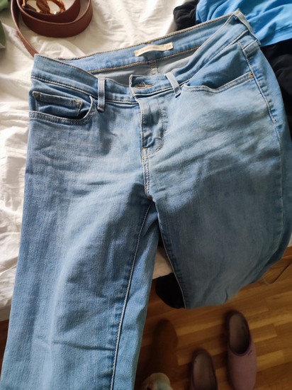 Levi's super skinny 710 hlace jeans