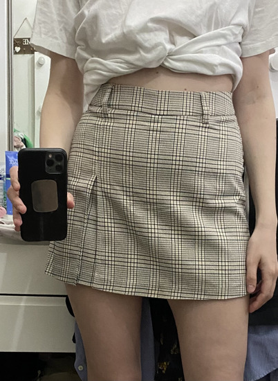 Stradivarius shorts/suknja nov