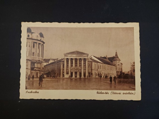 Stara razglednica  Subotica Hitlerov trg