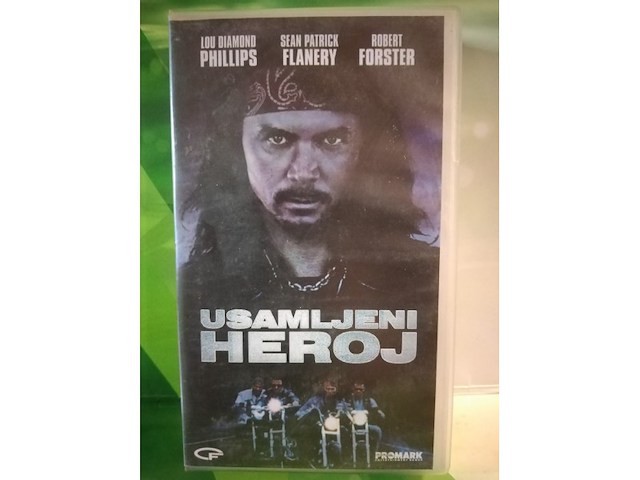 Usamljeni Heroj - Lou Diamond Phillips / VHS /