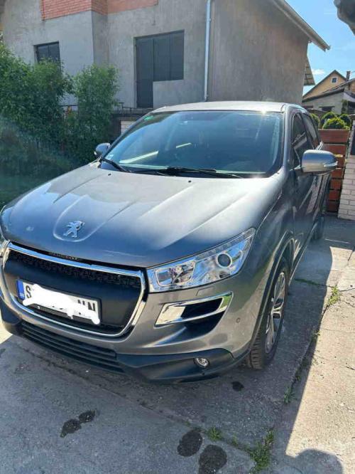 Na prodaju Peugeot 4008 alure 2013. god