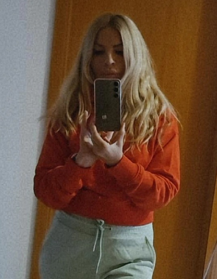 KVALITETEN DUKS BERSHKA
