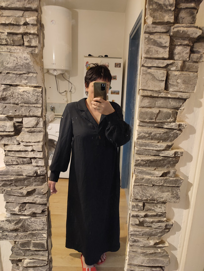 H&M OVERSIZE RAVNA CRNA LAGANA HALJINA M/L