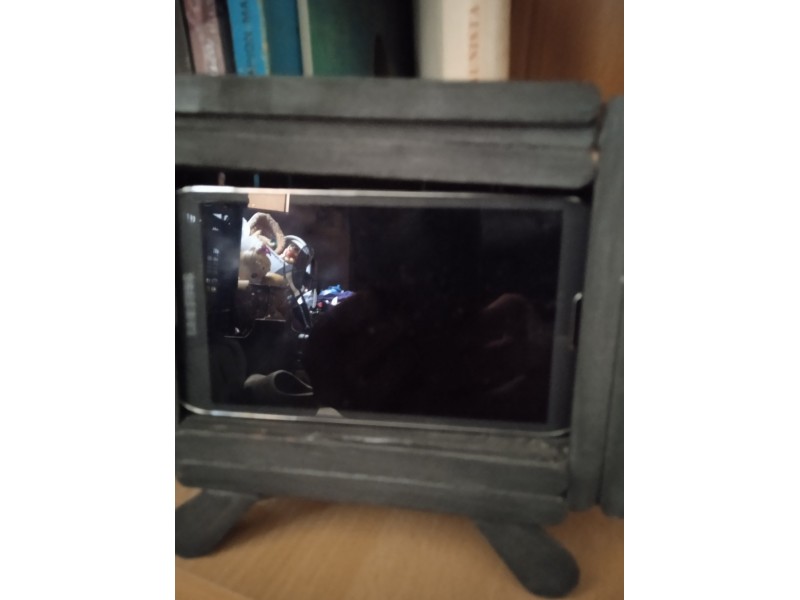 Drzac za telefon