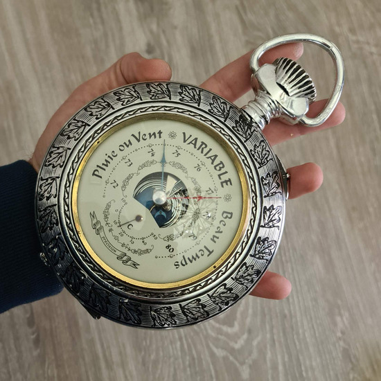 Barometar - termometar u vidu džepnog sata