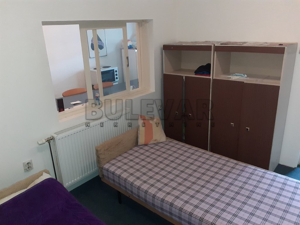 Jednosoban stan, 30 m2, Pantelej, Vase Pelagića ID: i-06511