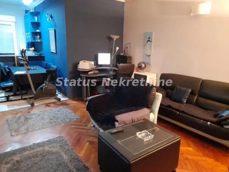 Prodaja, trosoban stan, 67m2, Centar, Novi Sad