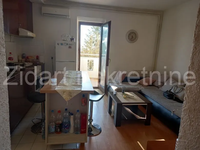 Prodaja, dvosoban stan, 68m2, Cerak, Beograd