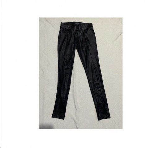 Guess crne pantalone