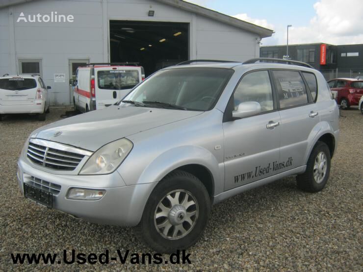 SsangYong SSANGYONG REXTON 2,7 XDI LKW Zullasung terenac