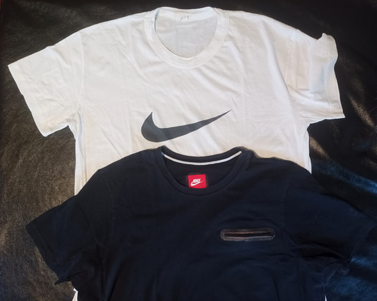 2 Nike majice