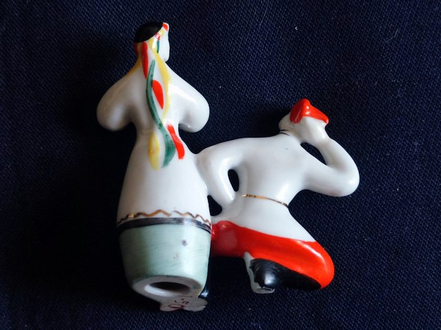 Retro Ruska porcelanska figurica - plesaci