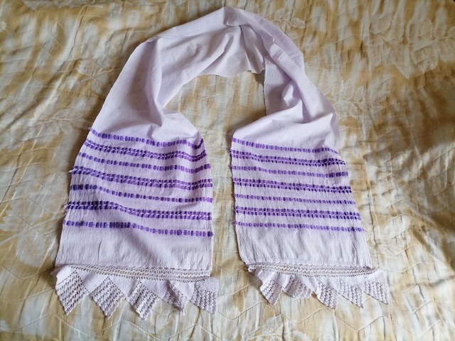 Starinski ručno tkan peškir