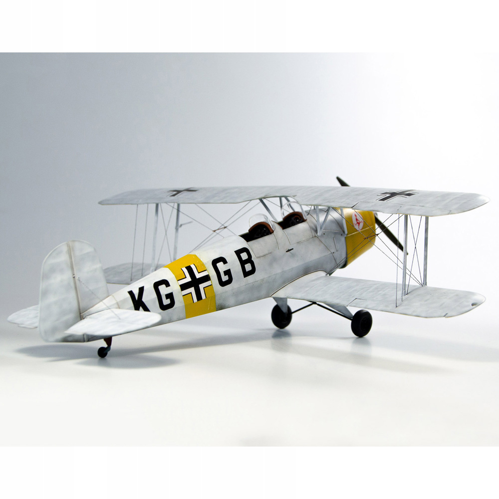 Model Kit Aircraft - Bücker Bü 131D WWII German Training Aircraft 1:32