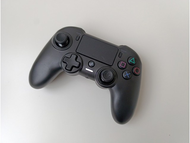 Nacon PS4 Asymmetric Wireless Black