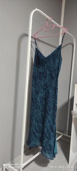 plava haljina