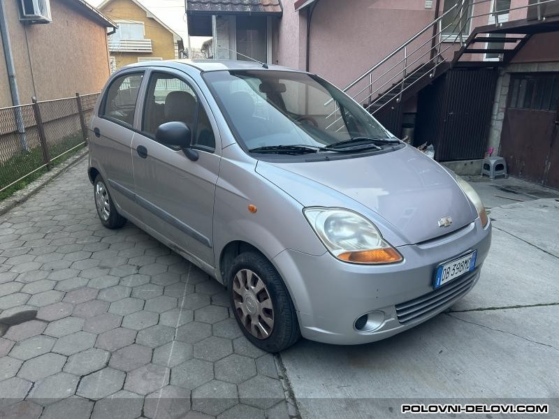 Chevrolet Spark 800 Kompletan Auto U Delovima