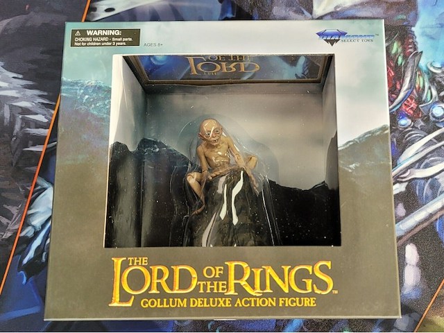 Lord of the Rings Deluxe Gollum Action Figure Golum