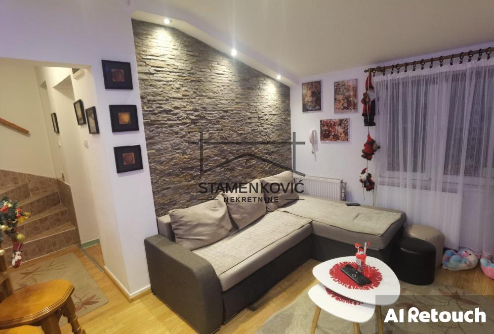 Na prodaju dvorišna kuća, Telep! ID#6417 87.600 €