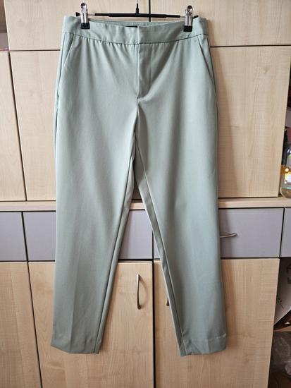 Nove zara pantalone