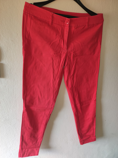 Amisu crvene pantalone