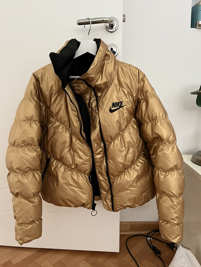 Nike zlatna jakna