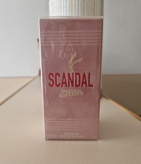 JPG Scandal parfem