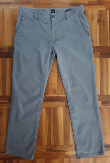 Hugo Boss muske pantalone W32/L30