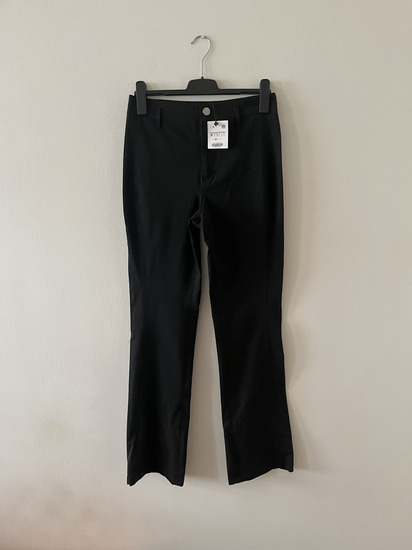 Zara pantalone zvonastog kroja, M, NoVo