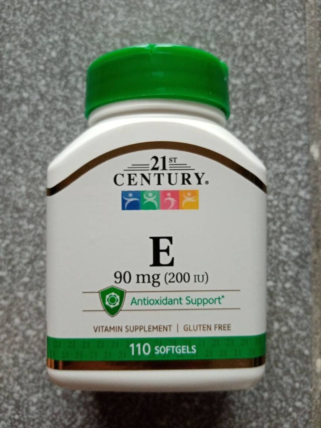 Vitamin E 110 kapsula 90mg(200UI) Novo neotvarano. Slanje moze i kao