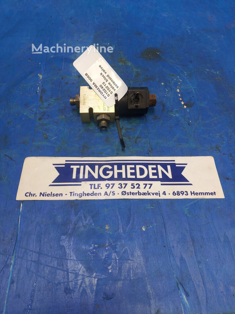 Hidraulični razvodnik za Hydrema 906B bagera-utovarivača