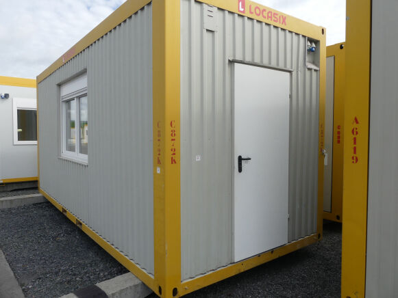 Prodaje se REF:C 872 K - Container isolé multifonctionnel stambeno-poslovni kontejner na aukciji