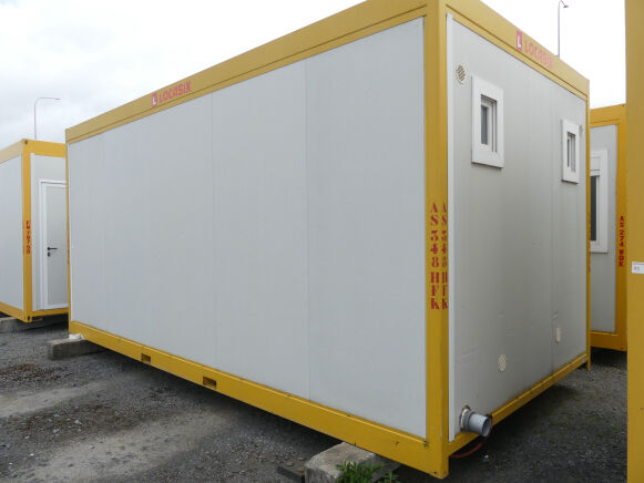 Prodaje se Cougnaud REF:AS 348 HFK - Container isolé multifonctionnel avec sanitaire stambeno-poslovni kontejner na aukciji